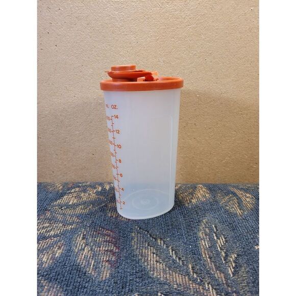 Tupperware | Kitchen | Tupperwarevintage Orange Measuringcup Withlid ...